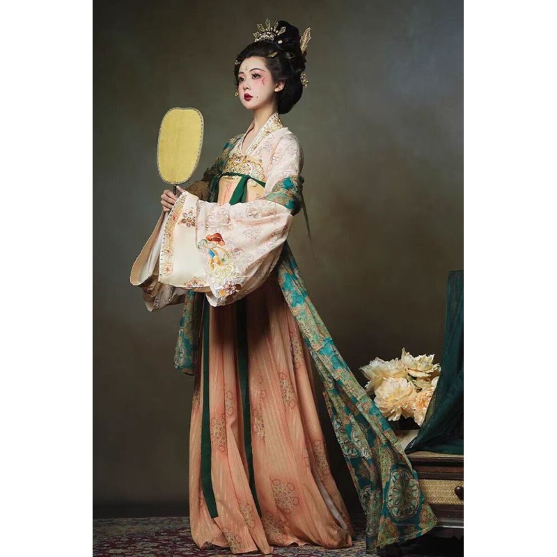 Tang Hanfu Chest-high Ruqun Floral Roundel Pattern Women